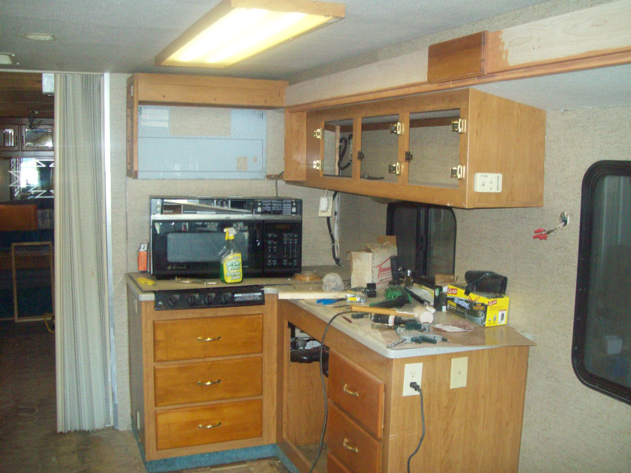 kitchen-slideout-remodel – Hancock RV Repair, Custom Off-Grid Upgrades